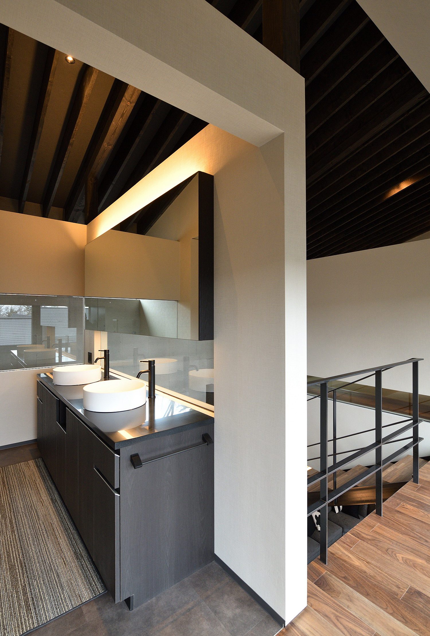 NÍVIA | The Hakuba Company「公式」