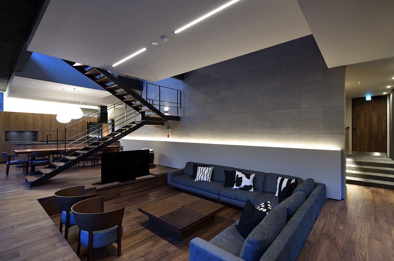 NÍVIA | The Hakuba Company