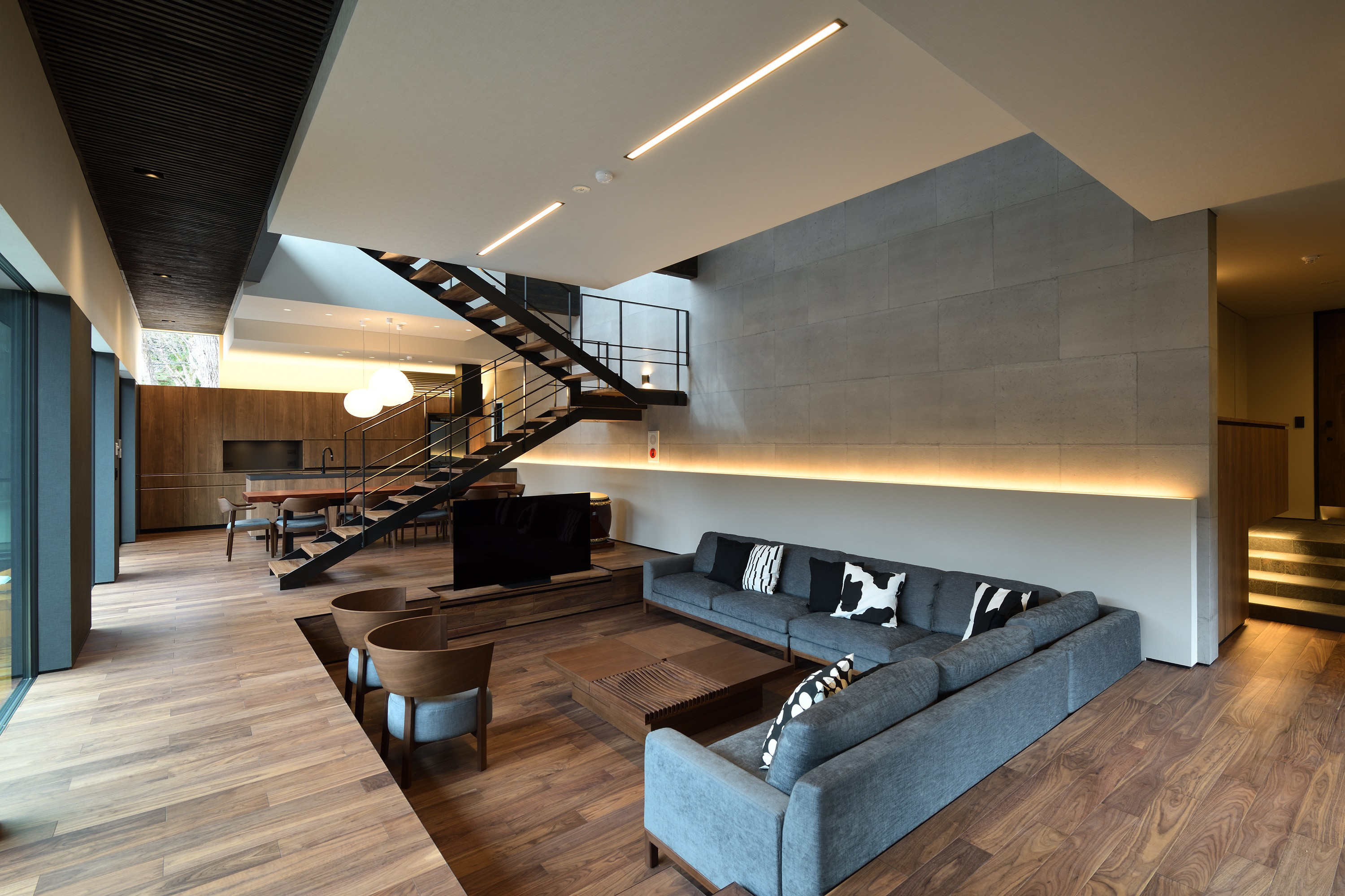 NÍVIA | The Hakuba Company